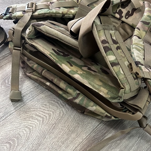 U.S. Army | Bags | New Army Issued Rucksack With Frame Lbt2595zz | Poshmark